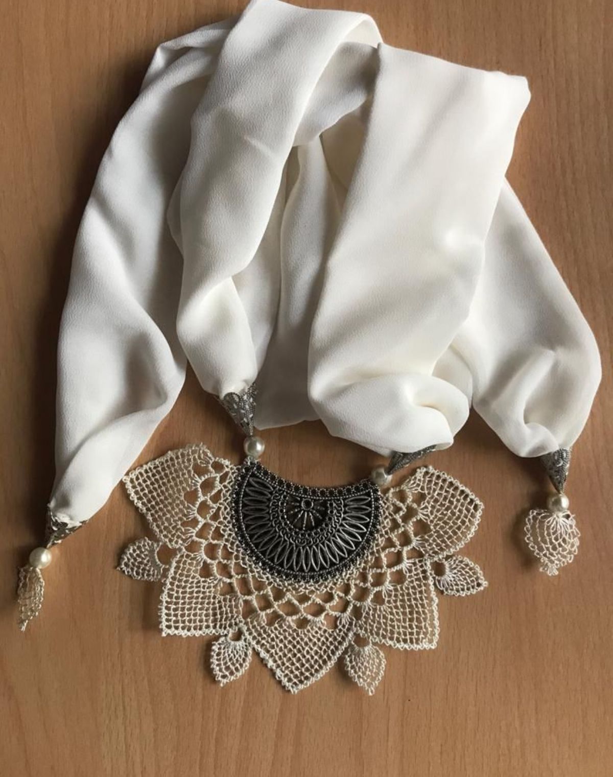 İğne Oyalı Beyaz Fular Fiyatı, Yorumlar - komeksepeti.com